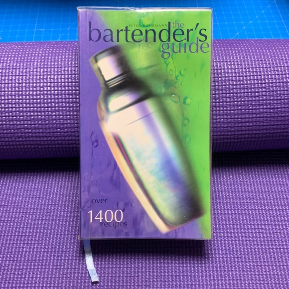 Peter Bhormann | Other | Bartenders Guide 40 Cocktails Book With Protective Cover Euc | Poshmark